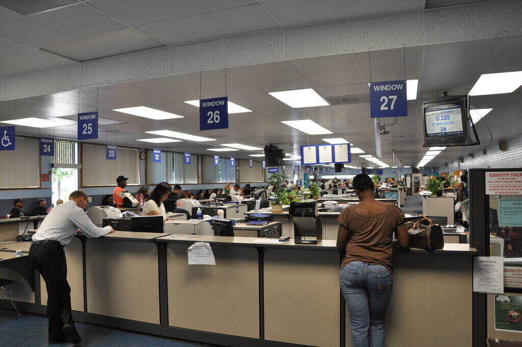 Chinatown in Chicago Gets a New DMV Facility
